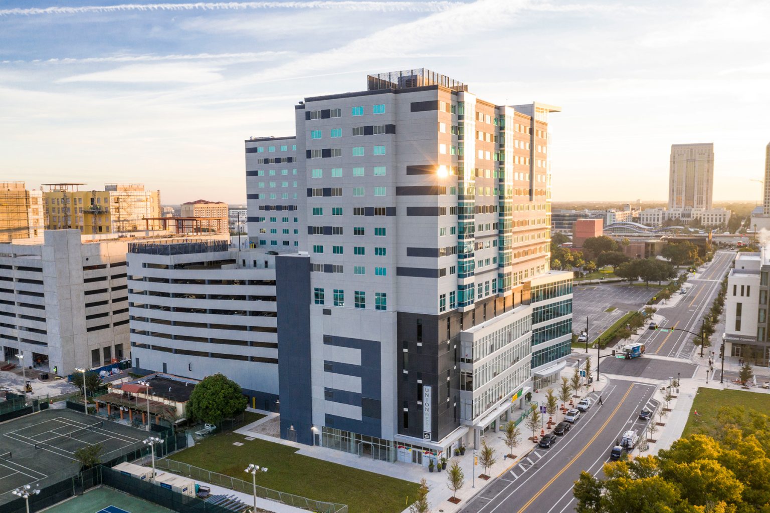 University of Central Florida / Valencia College UnionWest at Creative ...