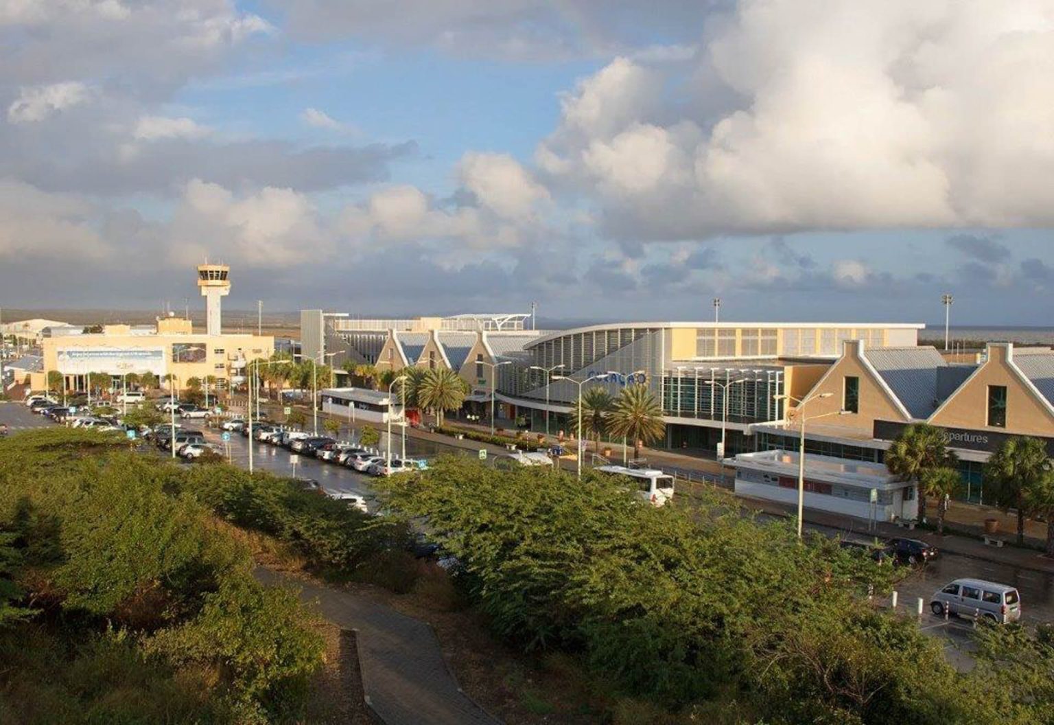 Curaçao International Airport (CUR) Terminal Addition and Remodel | TLC ...