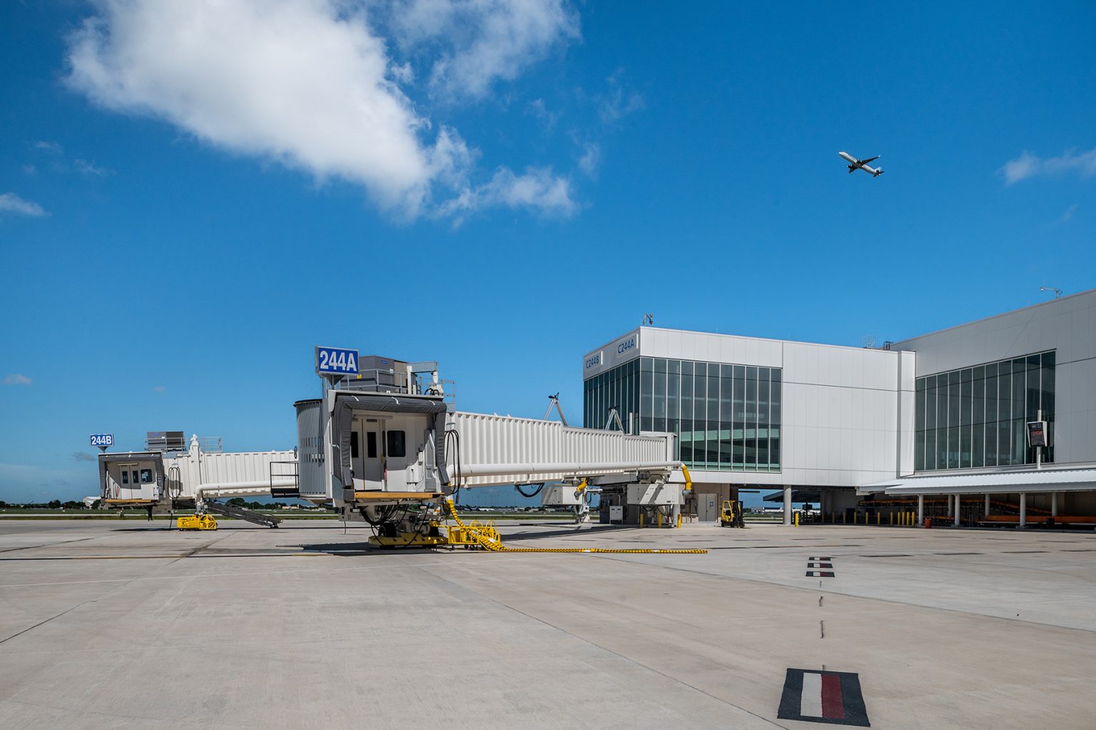Orlando International Airport (MCO) South Terminal C Phase 1 ...